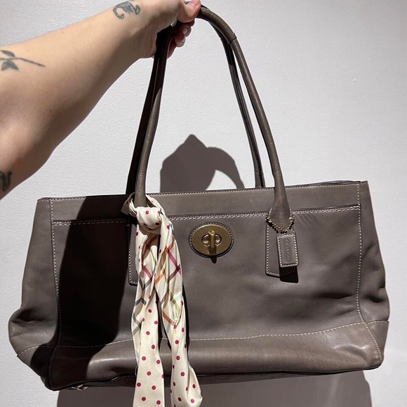 Coach | Bags | Coach Hampton Madeline Grey Leather Toteshoulder Bag ...